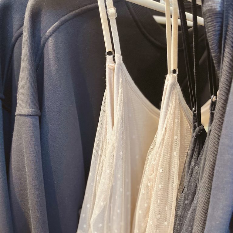 Nicole, la tienda en Fan Mallorca Shopping donde conseguir tu look Sex ...