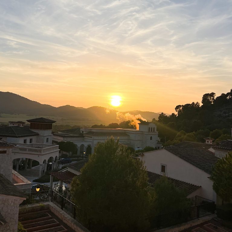 Cap Vermell Grand Hotel inaugura la temporada como referente ...