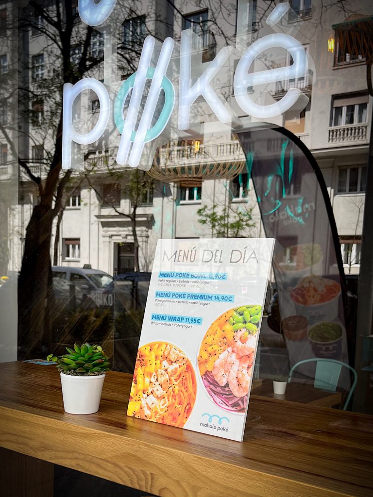 Descubre los nuevos menús ricos, saludables y económicos de Mahalo Poké ...